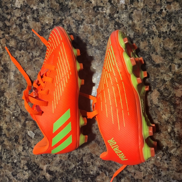 adidas | Shoes | Adidas Predator Edge 4 Fxg J | Poshmark